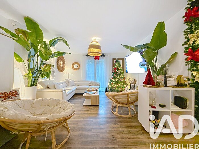 Maison à vendre - Villeneuve-lès-Béziers - 4 pièces - 3 chambres