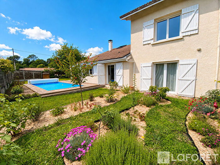 Maison 7 pièces à Martignas-sur-Jalle, à vendre