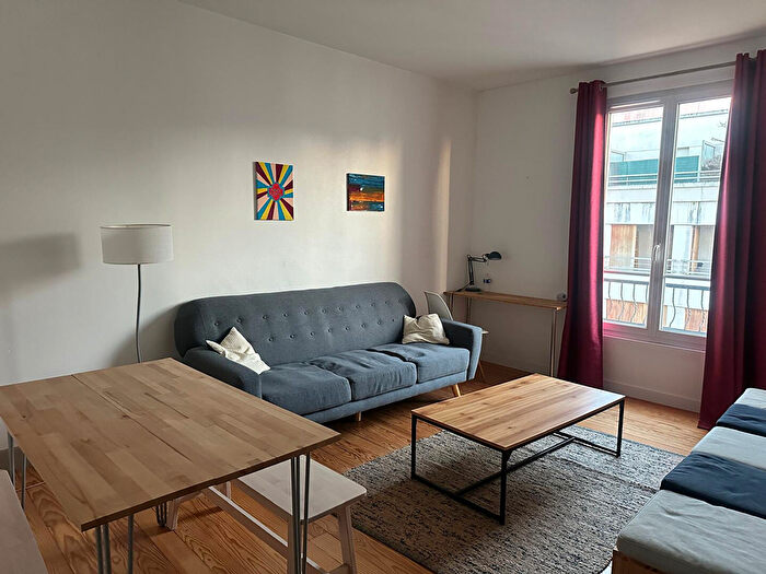 Appartement à vendre - Saint-Denis, République, Gare - 2 pièces - 1 chambre