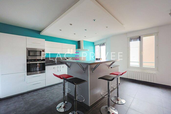 Appartement à louer - Poincaré-Foch-Anatole France, Nancy - 3 pièces - 2 chambres