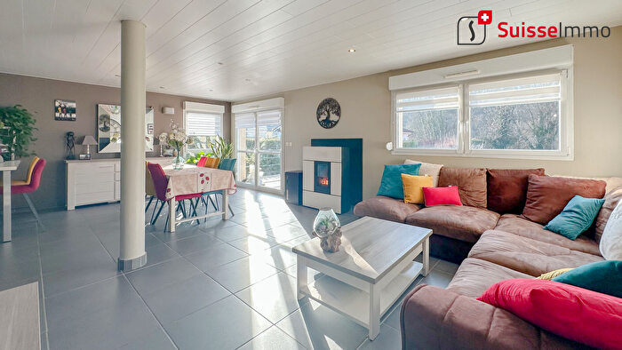 Appartement à vendre - Hérimoncourt - 5 pièces - 3 chambres