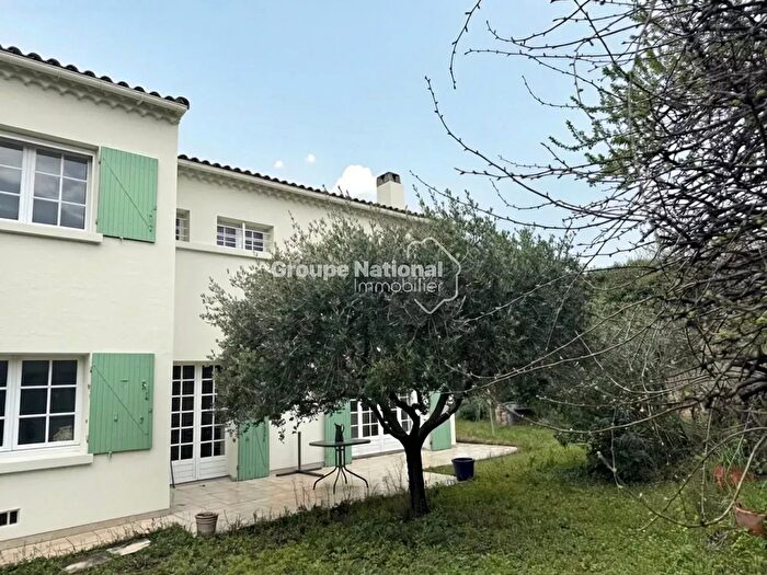 Maison à vendre - Salon-de-Provence, Hautes Viougues, Saint-Come, Pavillon - 6 pièces - 4 chambres