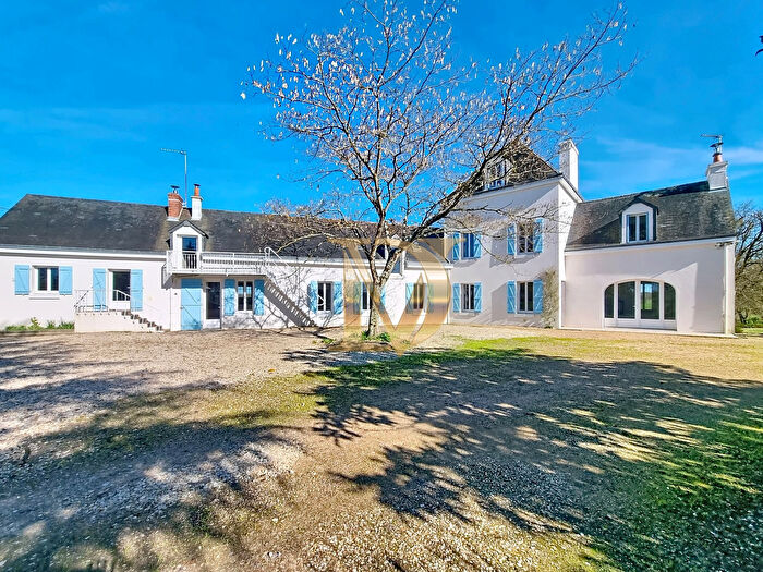 Maison à vendre - Céré-la-Ronde - 12 pièces - 7 chambres
