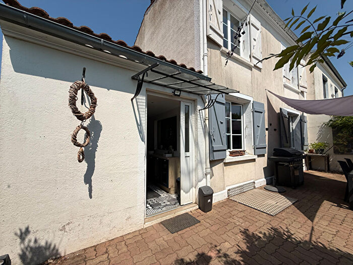 Maison 5 pièces à vendre à Surgères