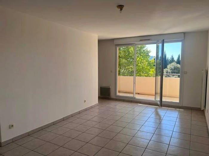Appartement 3 pièces à louer à Extension Années, A, Brignoles