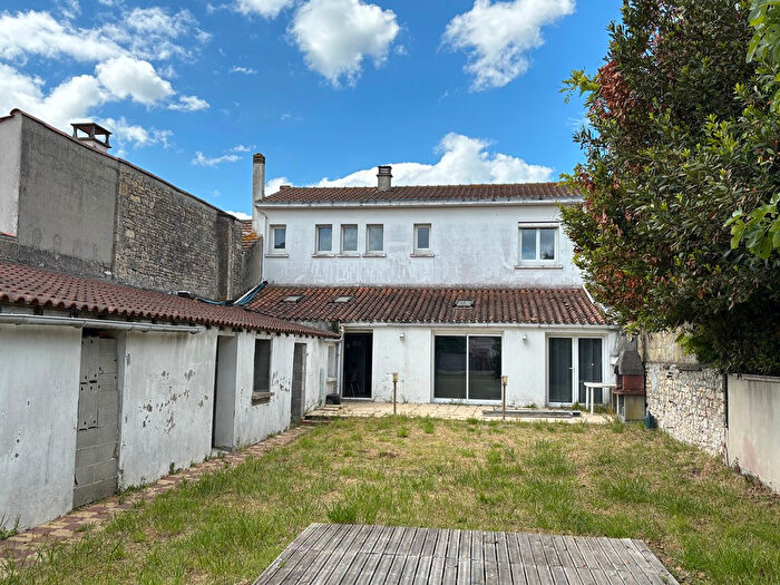 Maison 7 pièces à vendre à LAiguillon-sur-Mer