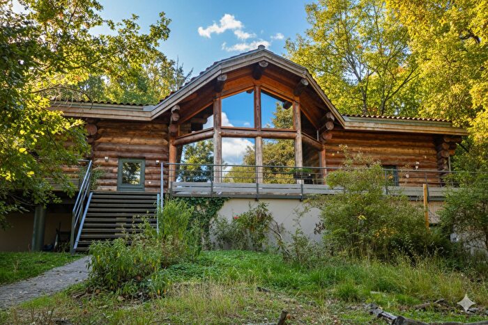 Graulhet, Nabeillou, Route de Lavaur : Maison 8 pièces à vendre