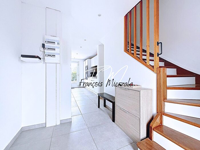 Maison à vendre - Méricourt - 5 pièces - 3 chambres