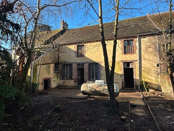 Maison à vendre - Saint-Amand-en-Puisaye - 4 pièces - 2 chambres