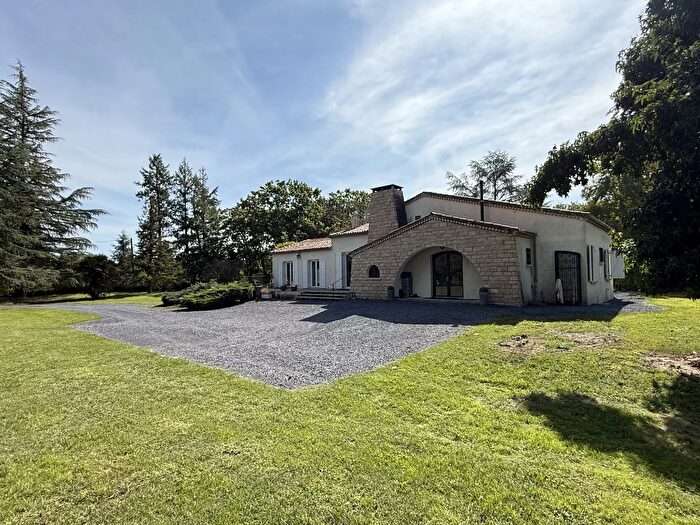 Maison à vendre - Nogaro - 7 pièces - 6 chambres