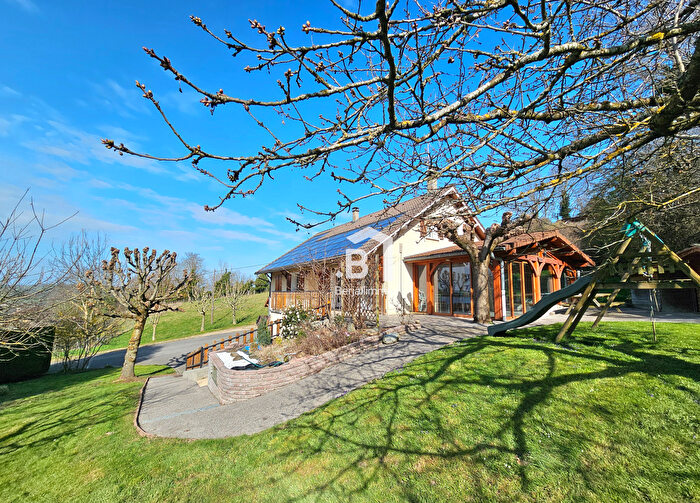 Maison à vendre - Doissin - 9 pièces - 5 chambres