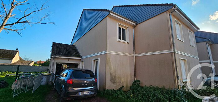 Alluyes - Maison 5 pièces à vendre