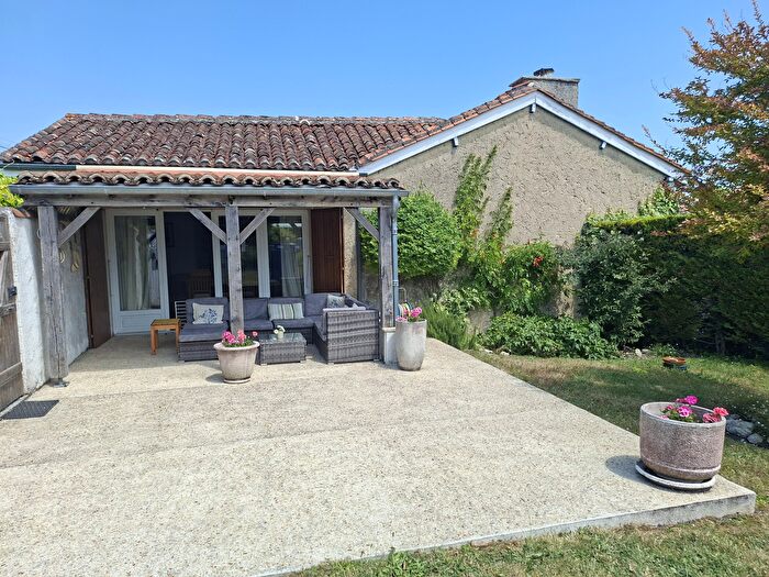 Maison 10 pièces à vendre - Cressac-Saint-Genis