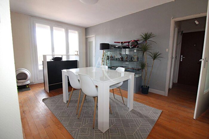 Appartement à louer - Bellevue-Charreaux, Chalon-sur-Saône - 2 pièces - 1 chambre