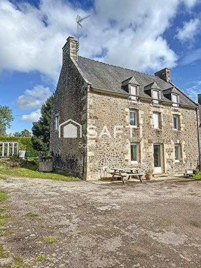 Maison 9 pièces à vendre à Languenan