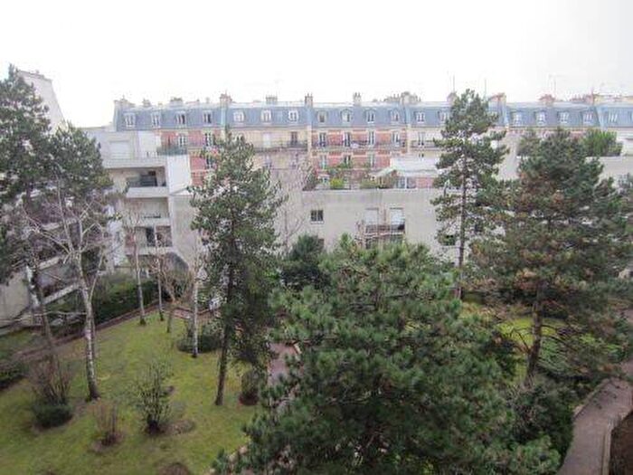 Bel-Air Sud, Paris 12ème arrondissement : Appartement 1 pièce à louer