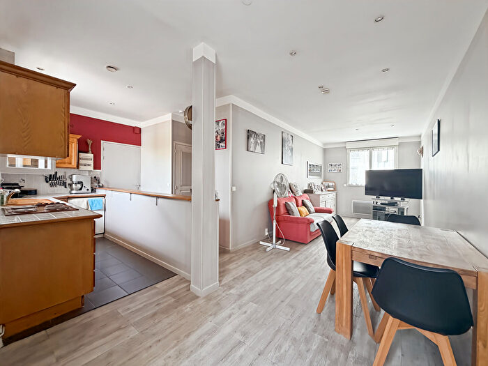 Massy, Pileu, Graviers, Vilmorin, Square de Clos de Villaine - Appartement 2 pièces à vendre