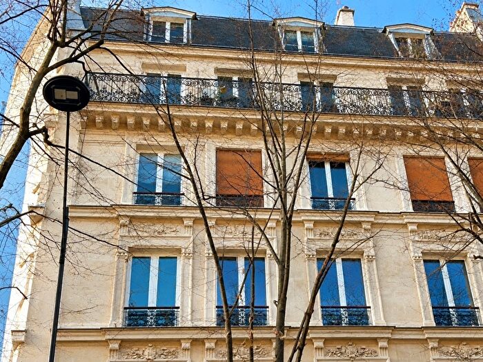 Appartement 2 pièces à Paris 18ème, à vendre