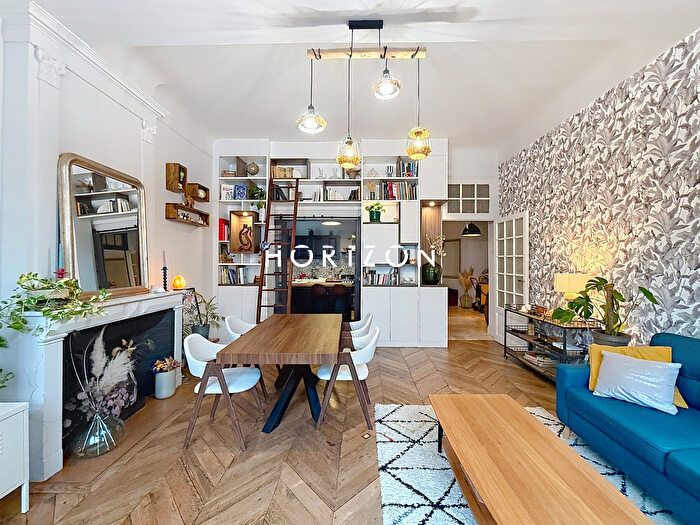 Appartement 5 pièces à Pont-de-Veyle, à vendre