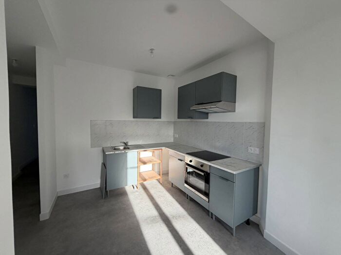 Appartement à louer - Valréas - 3 pièces - 2 chambres