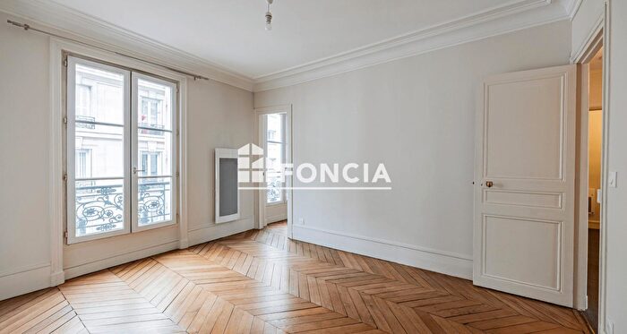 Paris 15ème, Dupleix, Motte Picquet : Appartement 3 pièces à vendre