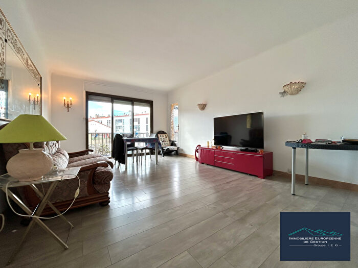 Appartement à vendre - Perpignan, Les Remparts - 4 pièces - 3 chambres