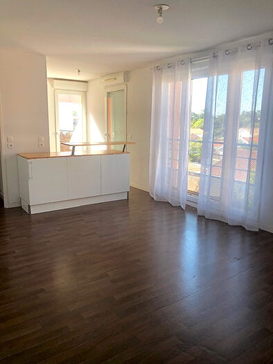 Appartement à louer - Villenave-dOrnon, Le Pont de la Maye, Canteloup, Madère, Le Béquet - 3 pièces - 2 chambres