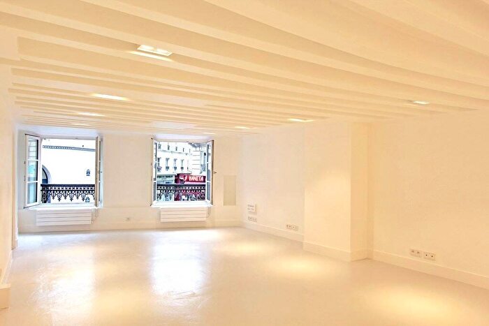 Montorgueil-Saint Denis, Paris 2ème arrondissement - Appartement 2 pièces à louer