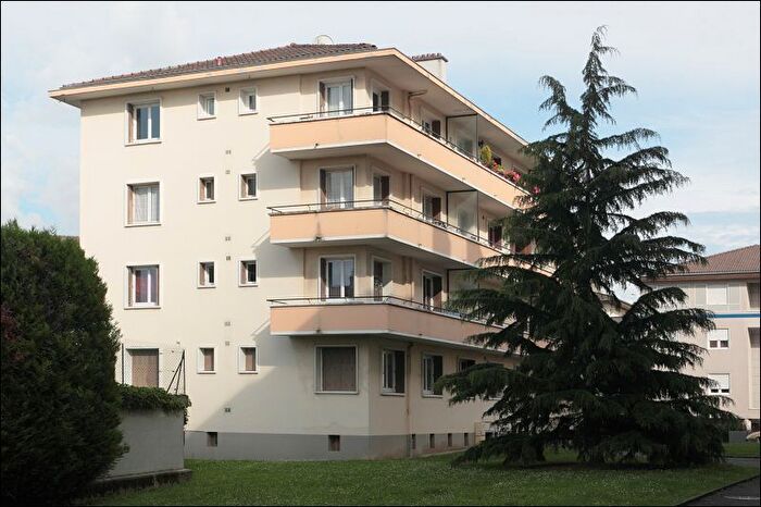 Appartement à louer - Annecy, Parc des Sports, Fier - 2 pièces - 1 chambre
