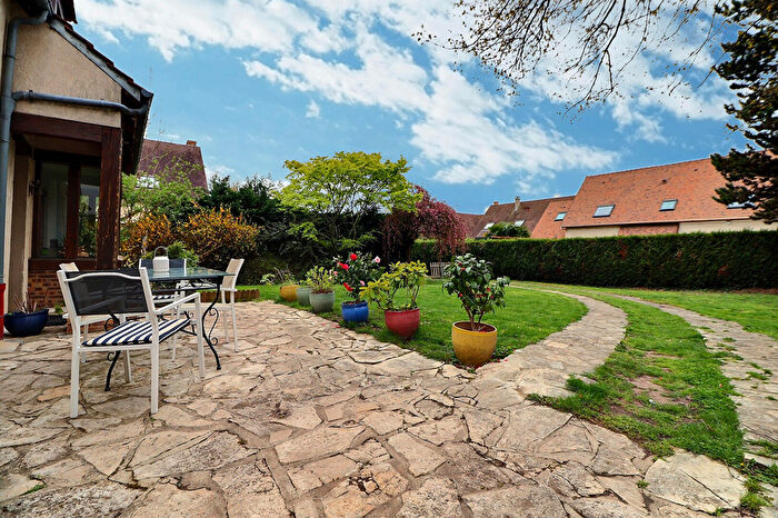 Maison à vendre - Saint-Prix - 7 pièces - 5 chambres