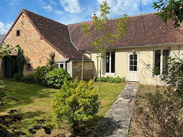 Beaumont-les-Autels - Maison 10 pièces à vendre