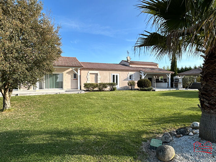 Maison à vendre - Laroque-Timbaut - 7 pièces - 4 chambres