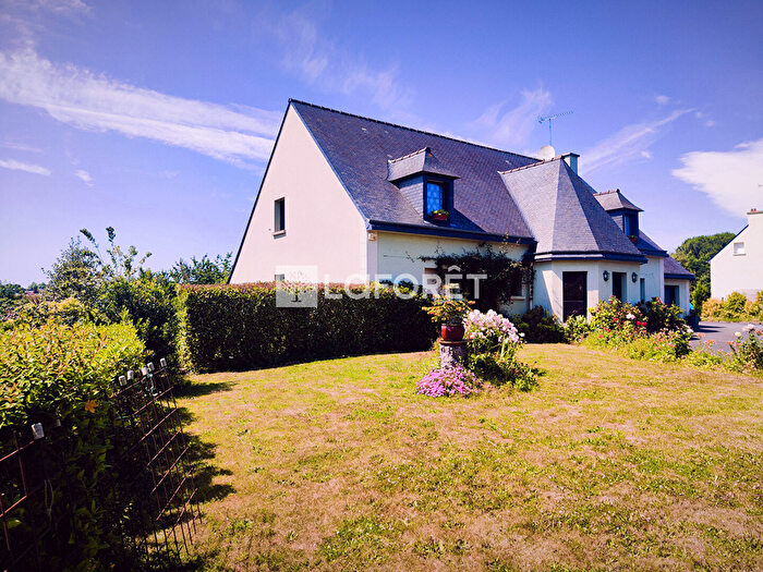 Maison 9 pièces à Plouagat, à vendre