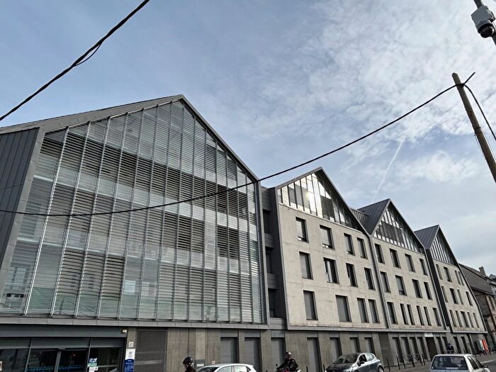 Appartement 4 pièces à louer à Chartres, Rechèvres