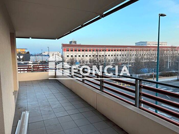 Appartement à louer - Champfleuri, Clermont-Ferrand - 2 pièces - 1 chambre