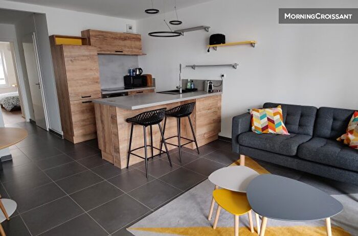 Appartement à louer - Strasbourg, Krutenau - 2 pièces - 1 chambre