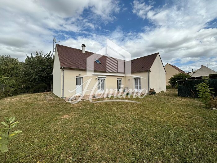 Blaincourt-lès-Précy : Maison 5 pièces à vendre