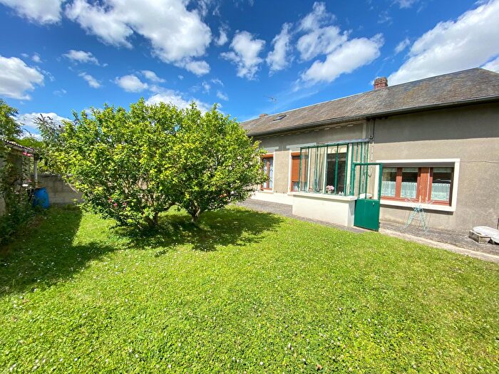 Maison à vendre - Tricot - 5 pièces - 2 chambres