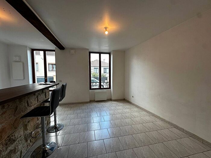 Champagne-sur-Oise : Appartement 3 pièces à louer