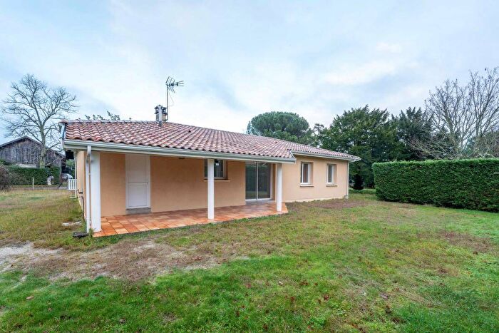 Maison 4 pièces à louer - Lüe
