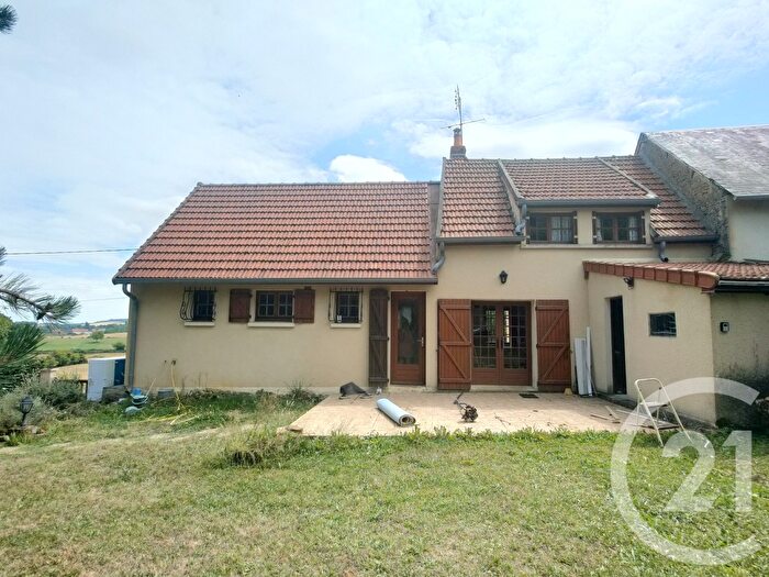 Maison à louer - Saint-Benin-des-Bois - 5 pièces - 3 chambres
