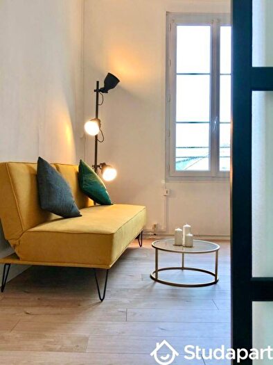Coteaux Ouest-Pasteur, Rouen : Appartement 2 pièces à louer