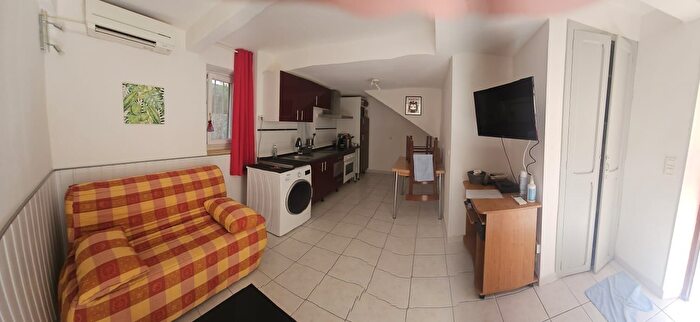 Maison à louer - La Ciotat, Vallat de Roubaud - 4 pièces - 1 chambre