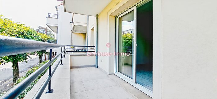 Appartement à vendre - Gretz-Armainvilliers - 2 pièces - 1 chambre