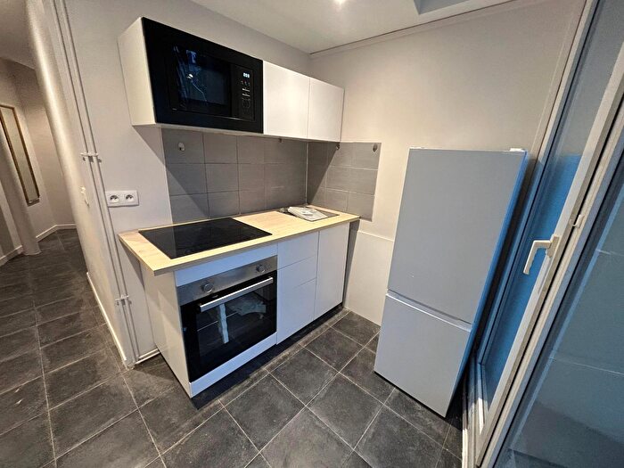 Appartement à louer - Tours, Grammont - 2 pièces - 1 chambre