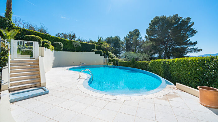 Appartement à vendre - Le Cannet, Haut Cannet - 2 pièces - 1 chambre