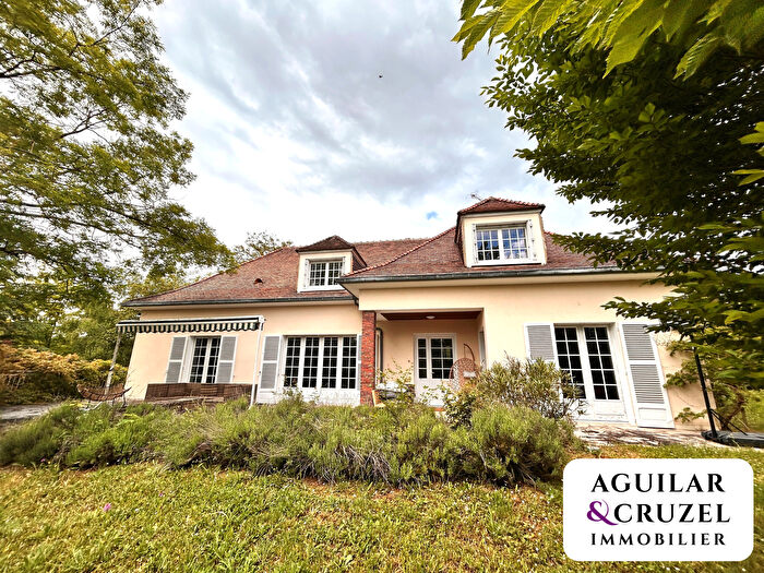 Bourges, Asnières : Maison 7 pièces à vendre