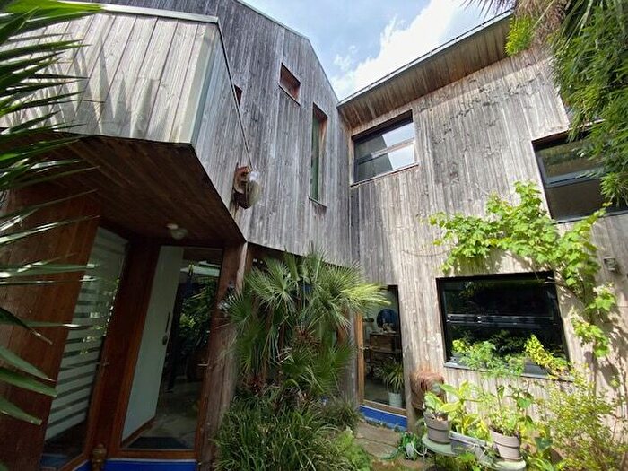 Maison à vendre - Nantes, Saint-Clément, Jardin des plantes, Caserne Lamoricière - 6 pièces - 4 chambres