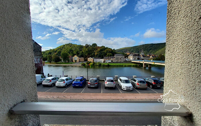 Appartement à vendre - Monthermé - 3 pièces - 2 chambres