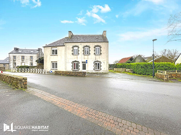 Maison à vendre - Kersaint-Plabennec - 10 pièces - 4 chambres